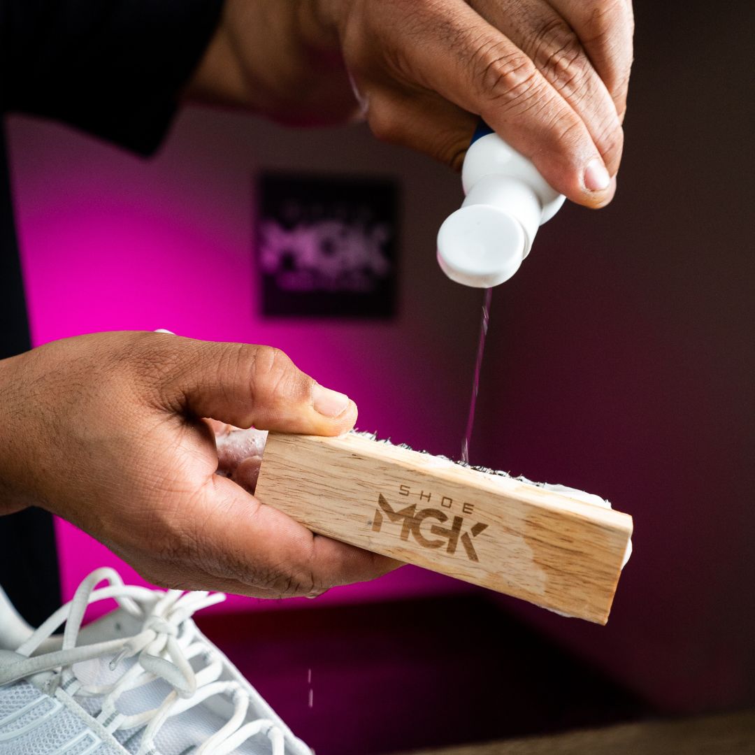 How to Get Rid of Scuffs and Scratches on Your Shoes | Shoe MGK